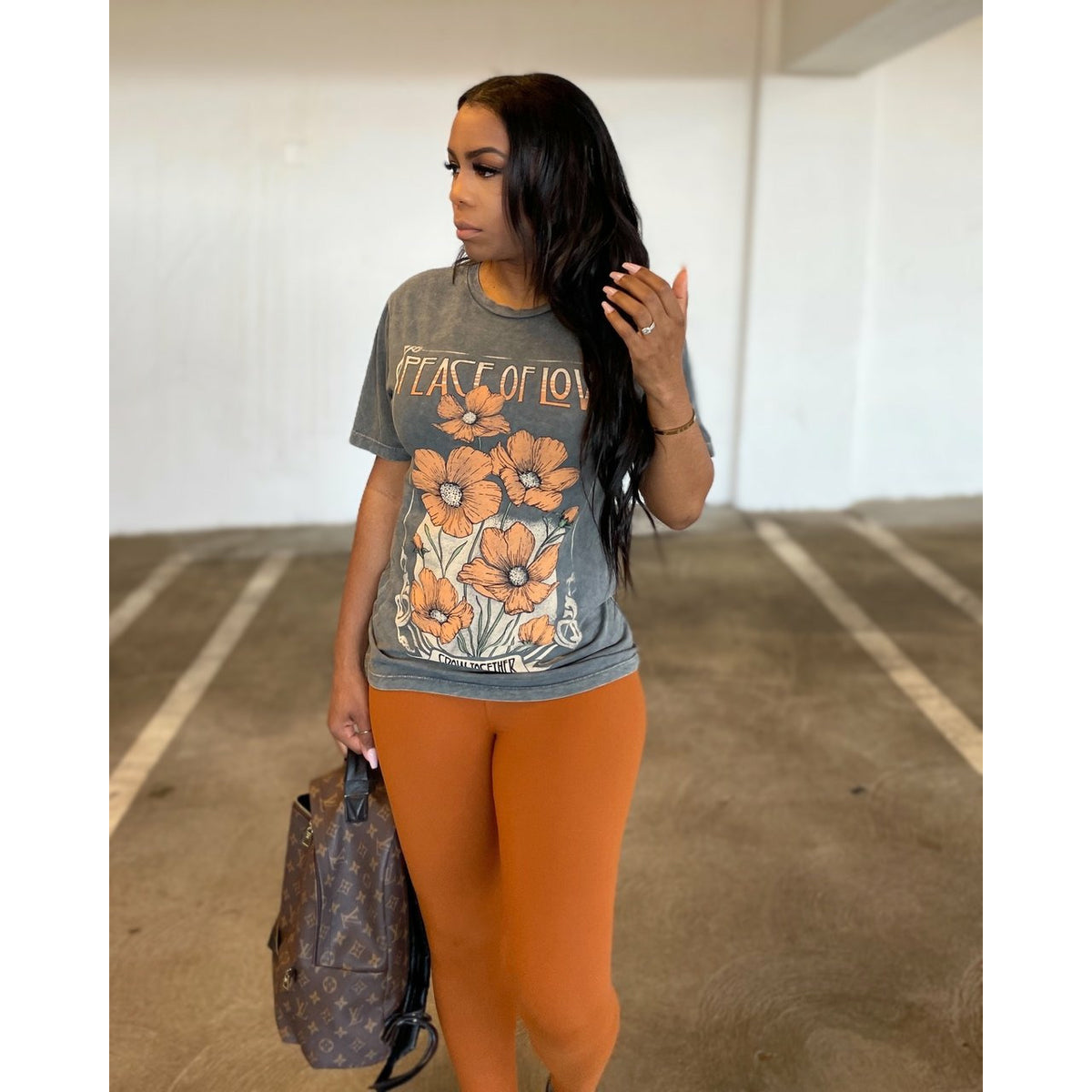 POL Graphic Tee – Carbon Tags Boutique